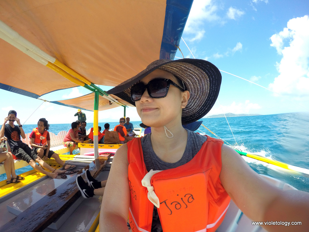 CALAGUAS: Arriving at Paracale Port – VIOLETOLOGY
