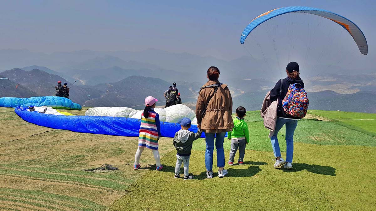 Awesome Paragliding in Danyang – 3 Reasons Why Kids Should Fly ...