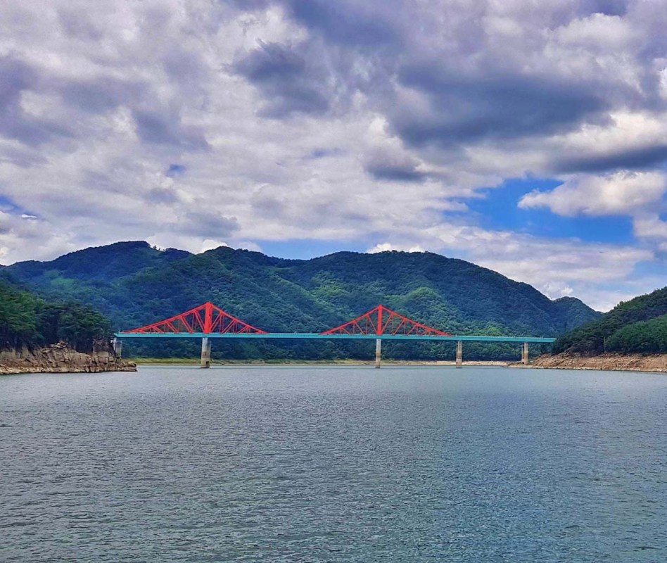 South Korea: Chungju Lake Cruise in Danyang – VIOLETOLOGY