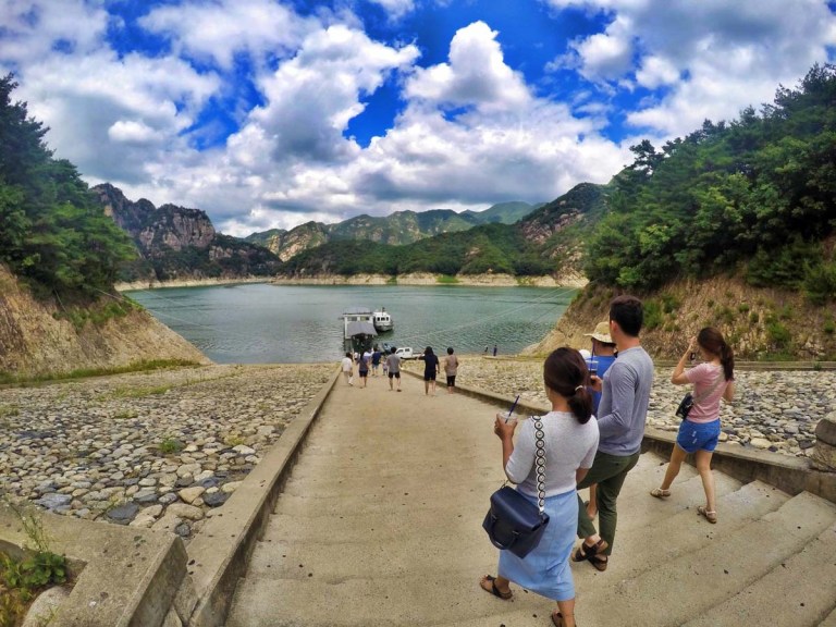 South Korea: Chungju Lake Cruise in Danyang – VIOLETOLOGY